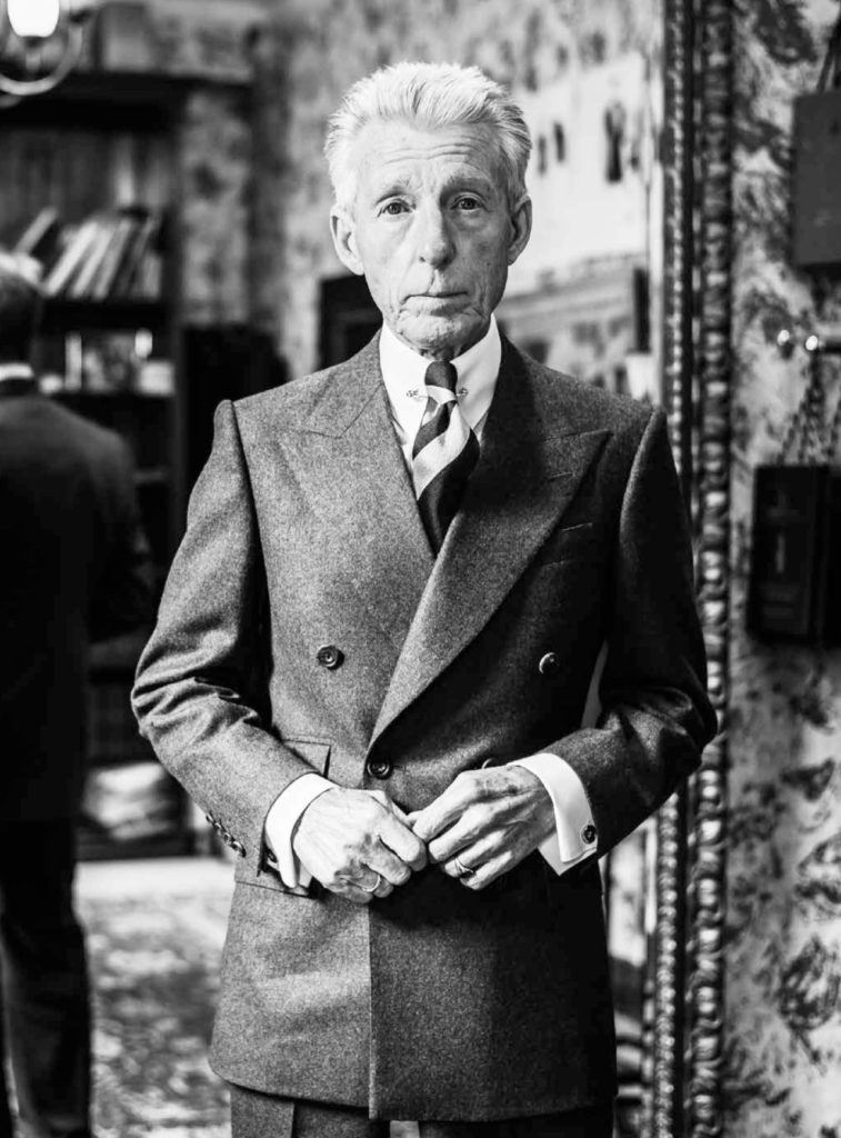 Edward Sexton’s Structured Look – Put This On