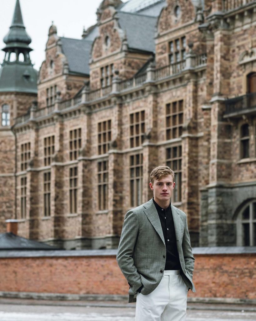 Great Value at Berg & Berg's Mid-Season Sale – Put This On