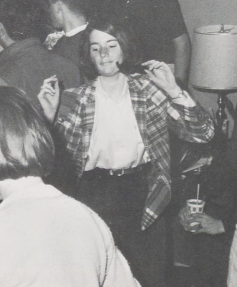 The Instagram Account Showing “Ivy’s” More Eclectic Side – Put This On